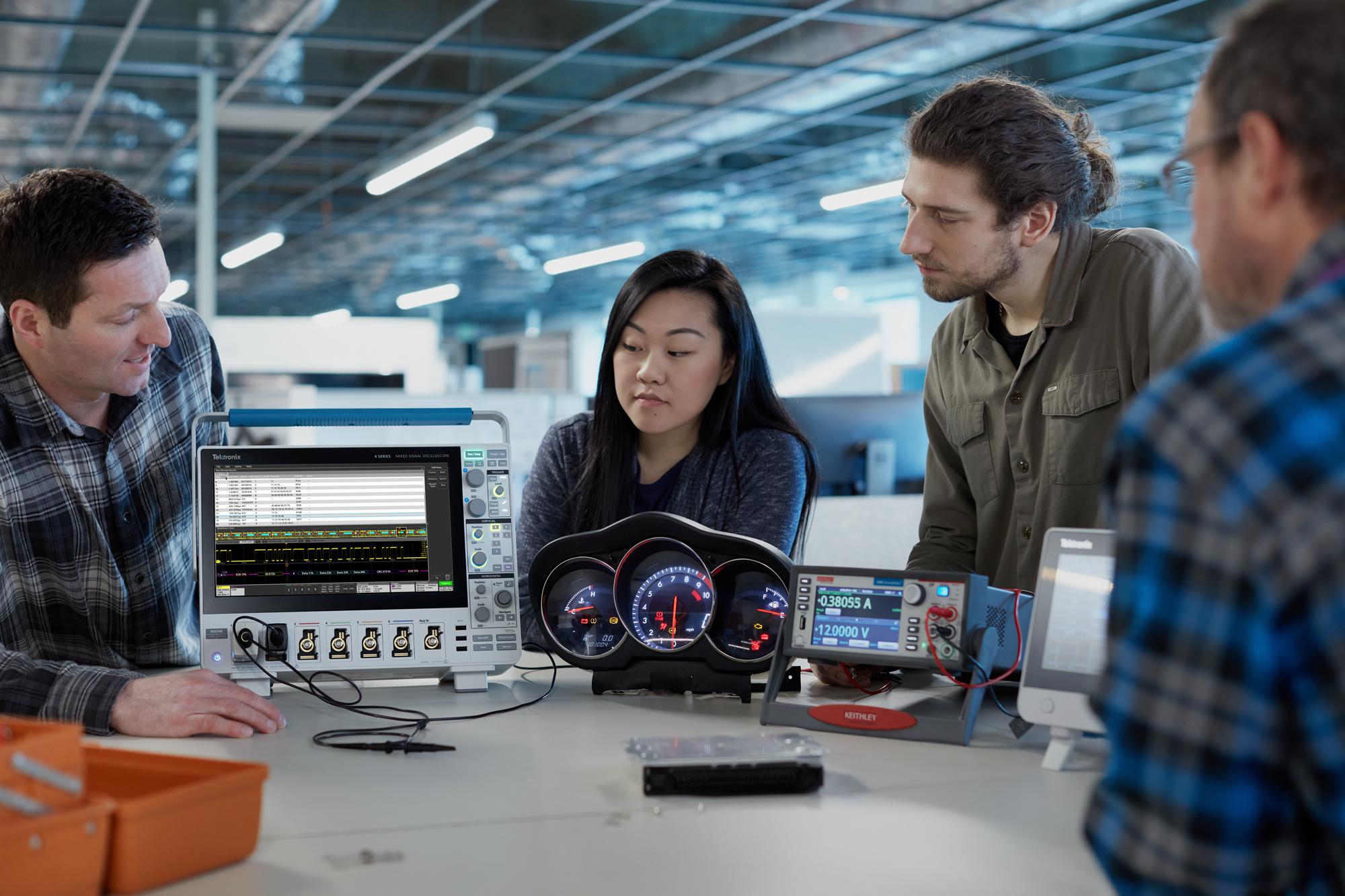 MSO44 4-BW-500 - Tektronix - MSO / MDO Oscilloscope, 4 Series MSO, 4 Analogue